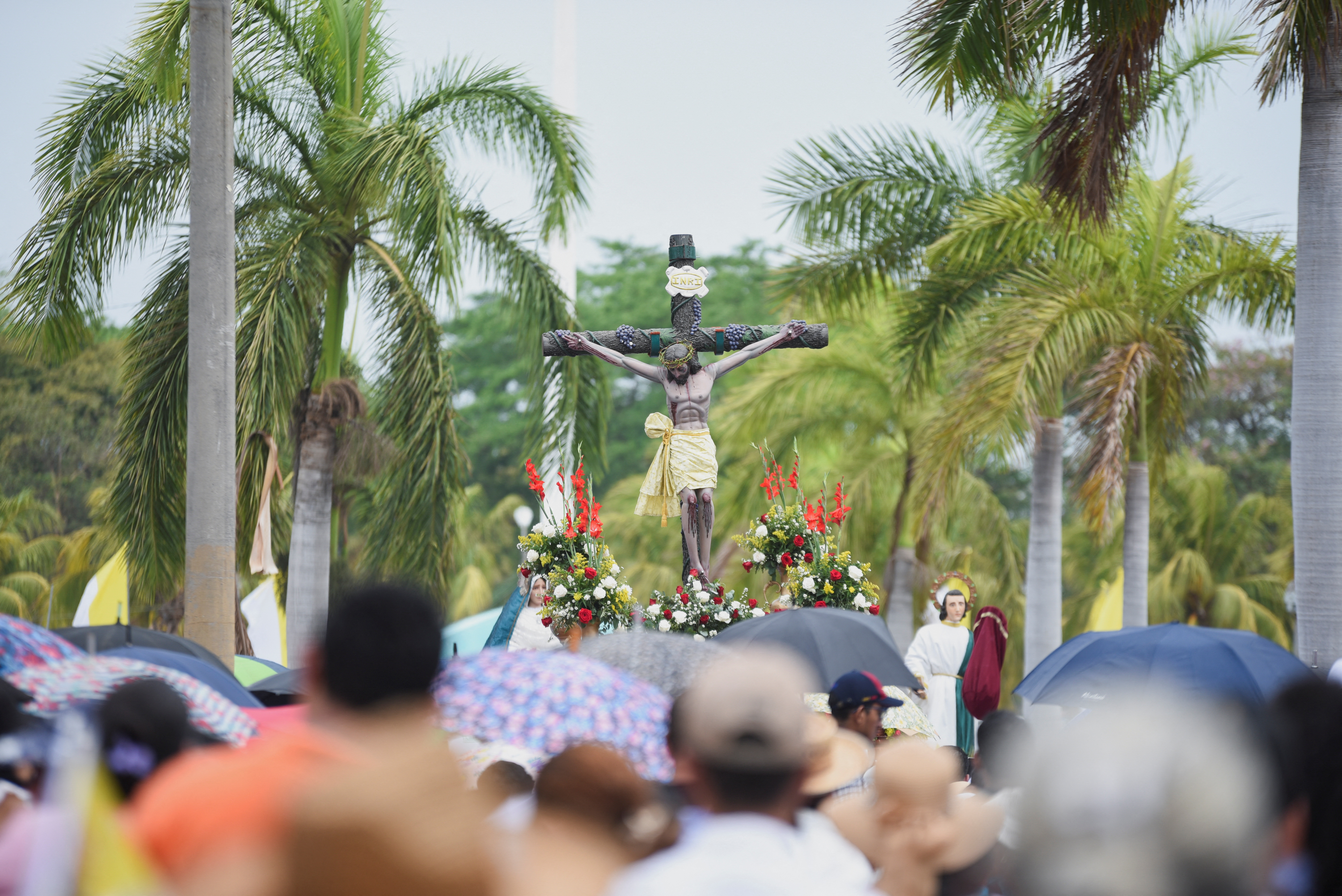 In pictures: Christians celebrate Easter around the world