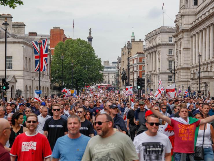 Church leaders condemn misuse of cross at Tommy Robinson rally