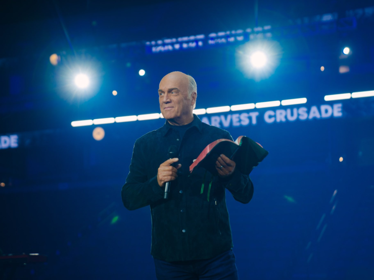 ‘God surrounded me with believers’: Greg Laurie reflects on faith and ...