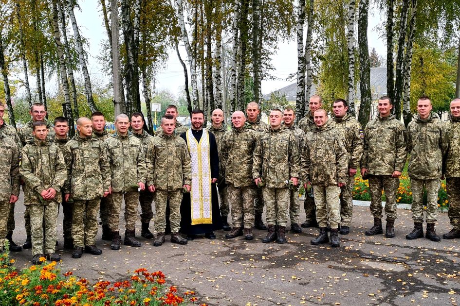 Army chaplain witnesses Russian missiles landing in Lviv