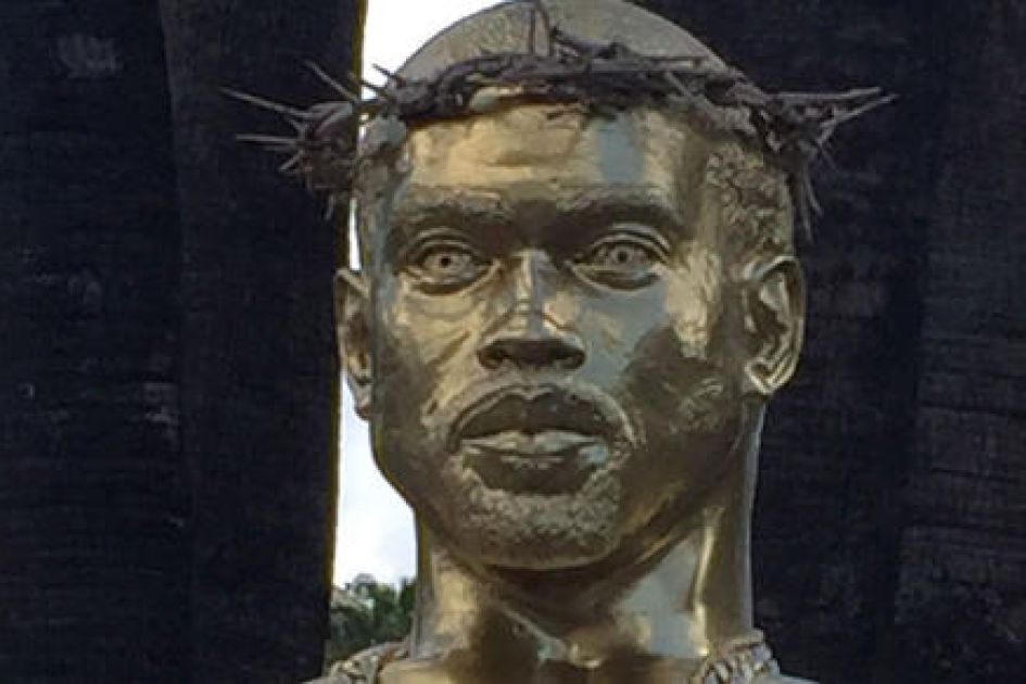 Statue depicting Kanye West as Jesus unveiled