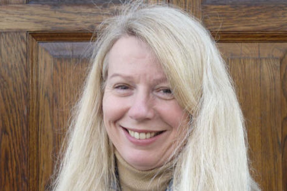 Vicar and BBC broadcaster Rev Ruth Scott dies aged 60