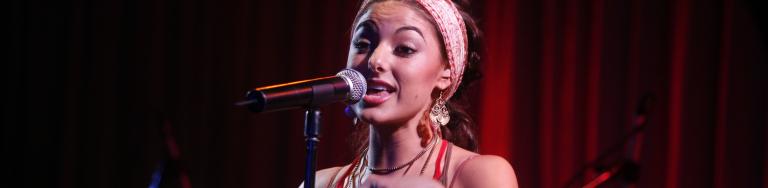 Former Christian singer Stacey Orrico accuses manager of assaulting her ...