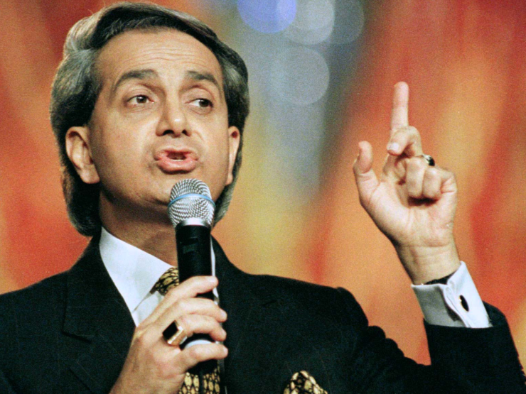 Benny Hinn's wife files for divorce again