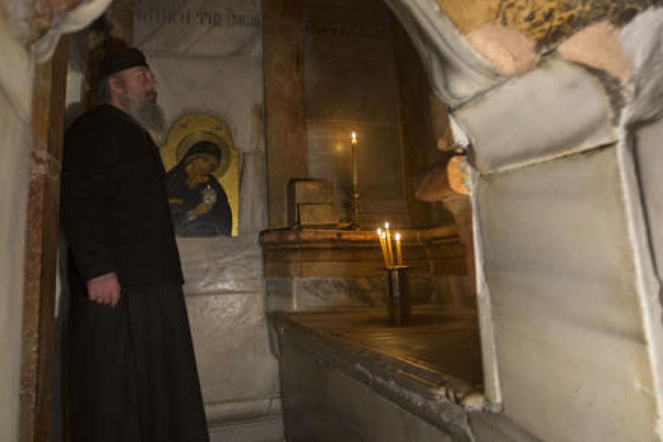 Restoration of Jesus' tomb completed