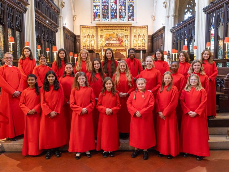 Girl choristers to perform first service at church next to Westminster ...