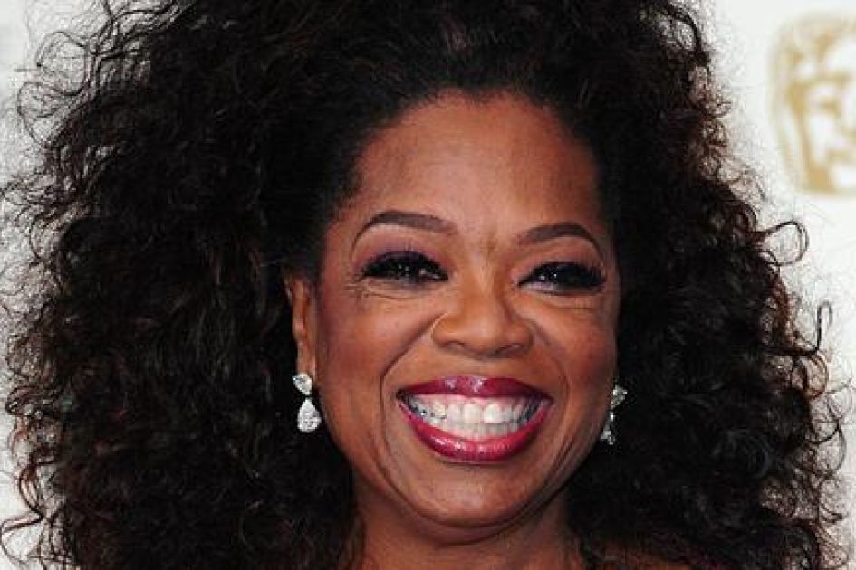 Oprah sings 'I Surrender All' hymn on talk show