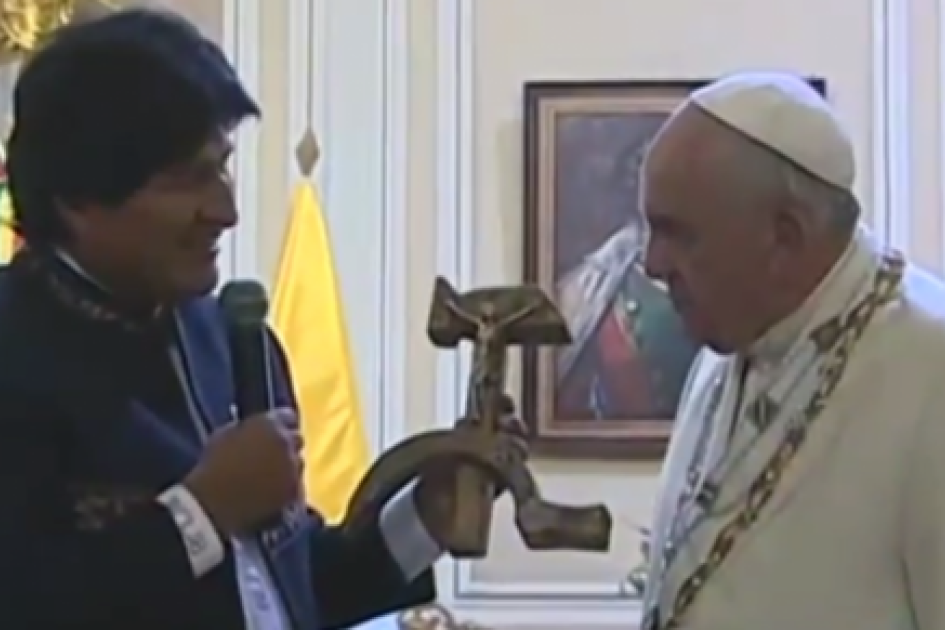 Pope left stony faced over communist crucifix gift from Bolivia's president