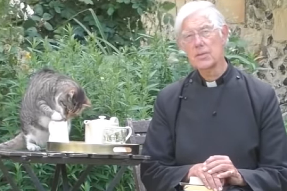 Cathedral dean who went viral thanks to mischievous cats to retire
