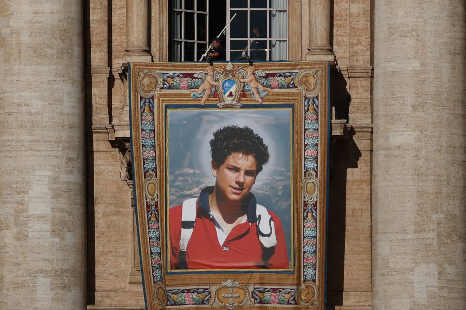 Italian teen to become first millennial Catholic saint on Sunday