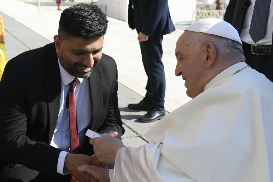 Government appoints new faith minister