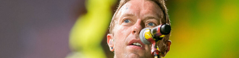 Coldplay's Chris Martin speaks of struggle with evangelical Christian ...