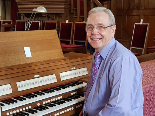 Organist recognised in Scottish parliament for 60 years of playing