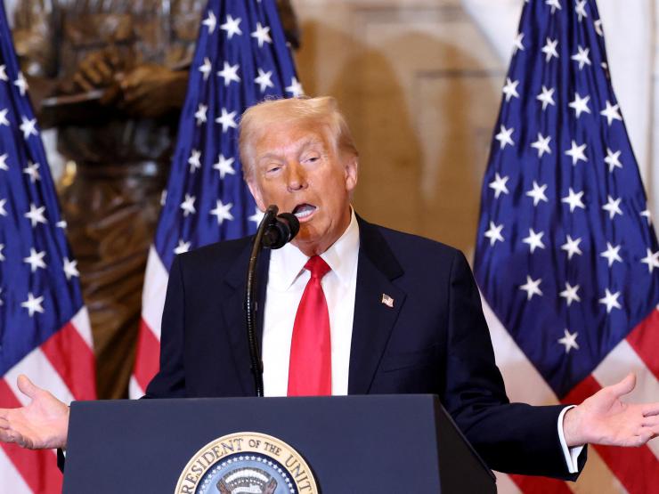 Trump to tackle 'anti-Christian bias' with new White House task force