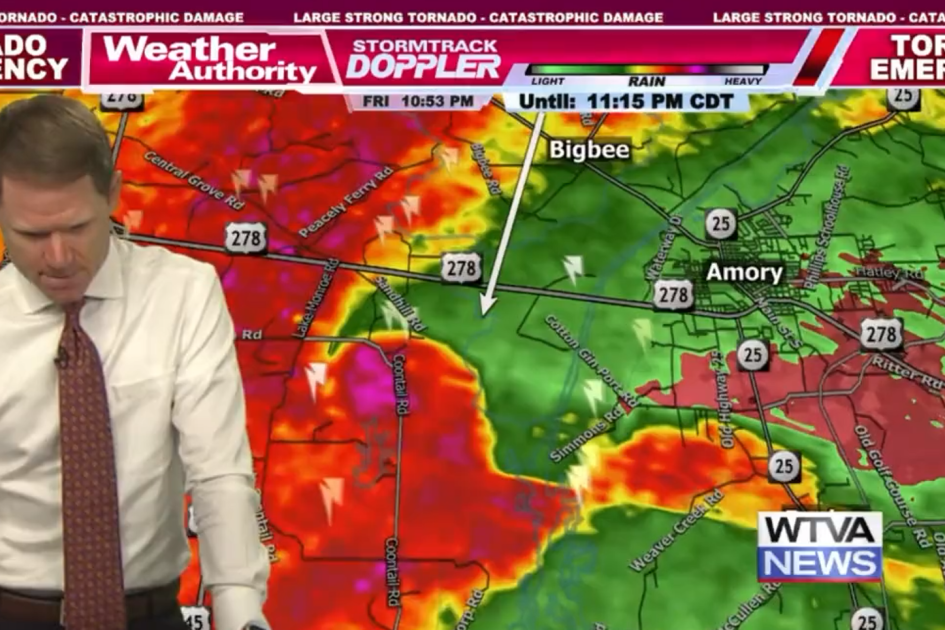 TV weatherman prays ‘Jesus help them’ in face of Mississippi tornado