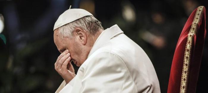 Four arrested over Pope attack plot