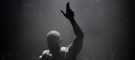 'We're gonna take this to church' Stormzy performs Blinded By Your ...