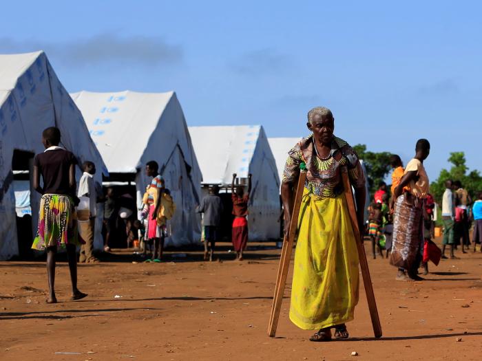 14 dead after lightning strikes church in Uganda