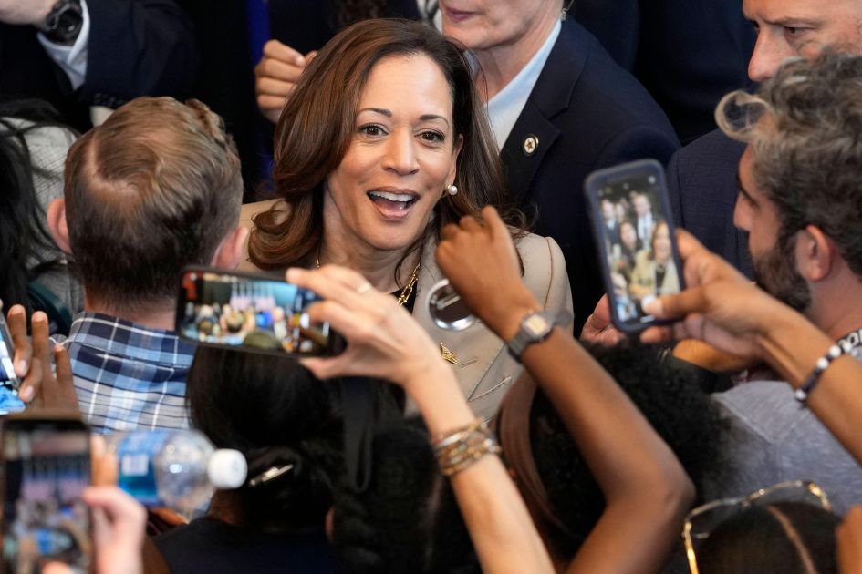 Evangelicals launch official support group for Kamala Harris
