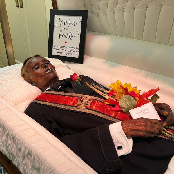 Mummified Pennsylvania man identified and buried after 128 years on display