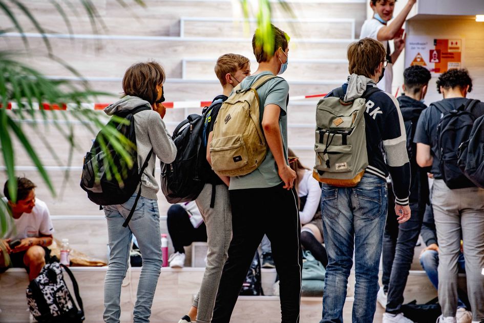 Half of teachers report feeling unqualified for sex education lessons ...