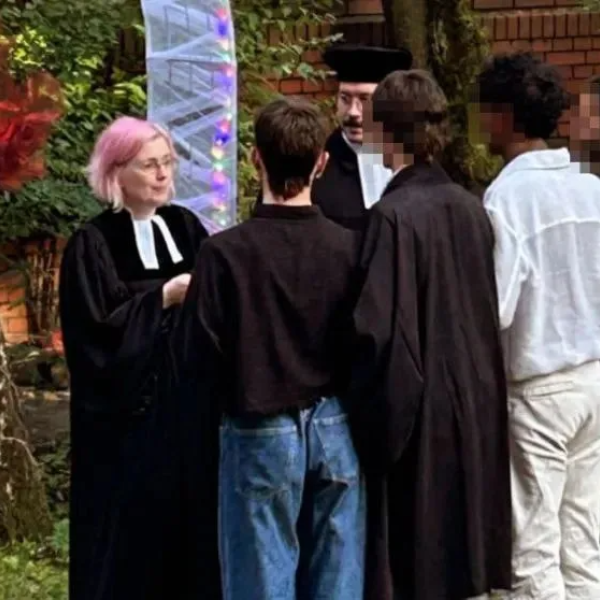 German priest criticised for blessing polyamorous ‘marriage’