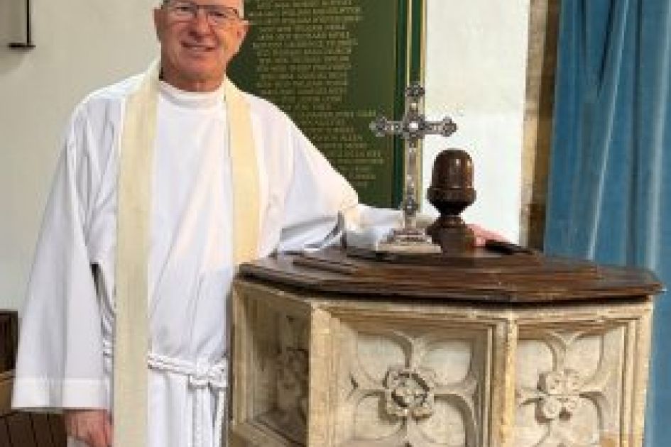Stolen altar cross mysteriously returned after 30 years