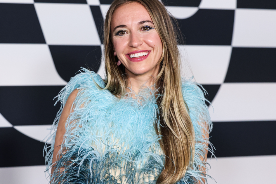 Christian music artist Lauren Daigle supports child safety bill on ...