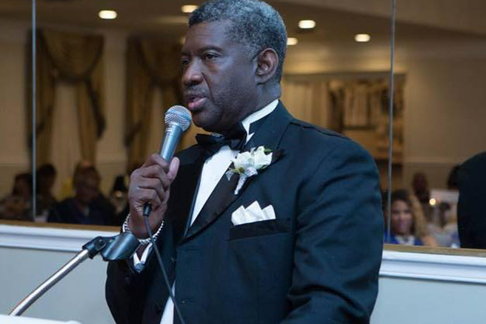 US pastor admits stealing £796,990 from his congregants and church