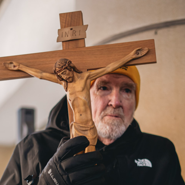 Judge rules church leaders must be allowed into ICE facility for Ash ...