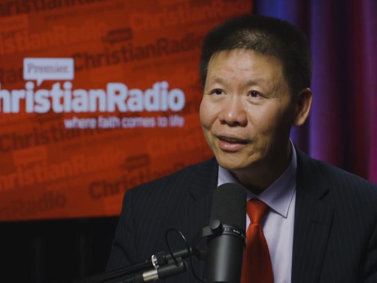 Religious freedom campaigner Bob Fu suing Chinese billionaire for ...