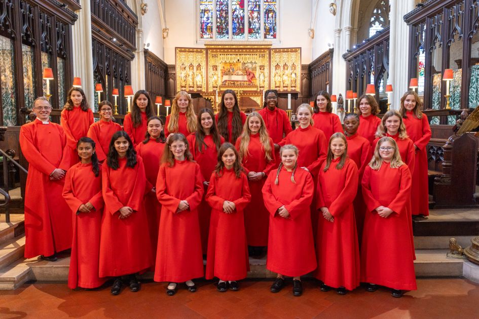 Girl choristers to perform first service at church next to Westminster ...