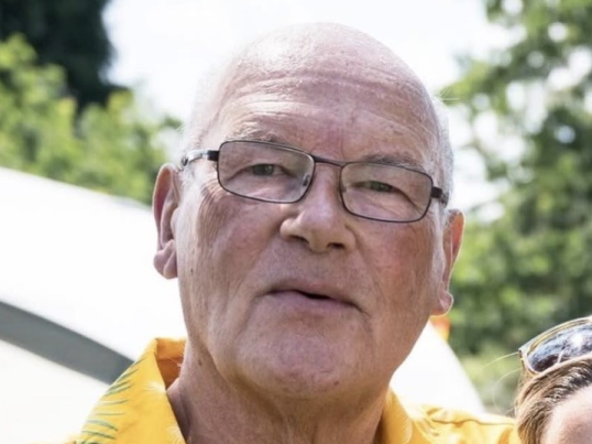 Tributes paid to ‘pioneer’ and ‘giant’ of Christian media, Peter Meadows
