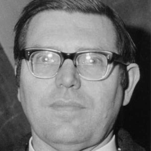 Canon Michael Saward dies