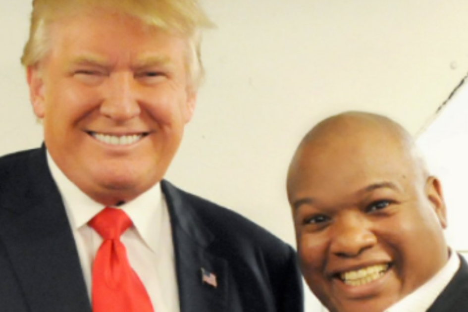 EXCLUSIVE: Donald Trump's pastor says President prays to God about ...