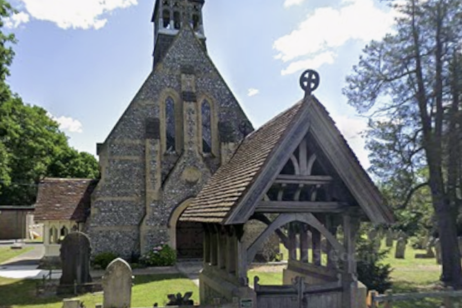 UK man admits targeting Christians with dead animals outside churches