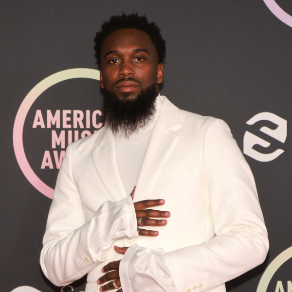 Maverick City Music cuts ties with Dante Bowe due to behaviour issues