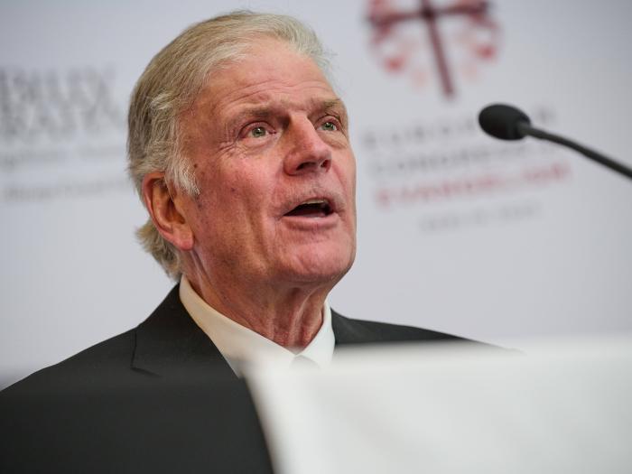 Billy Graham Evangelistic Association launches fund to defend UK ...