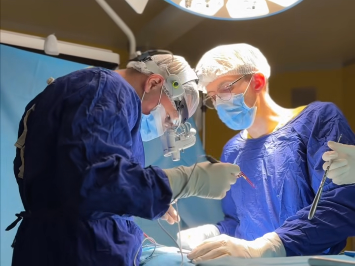 Romanian neurosurgeon says God is present in the operating room